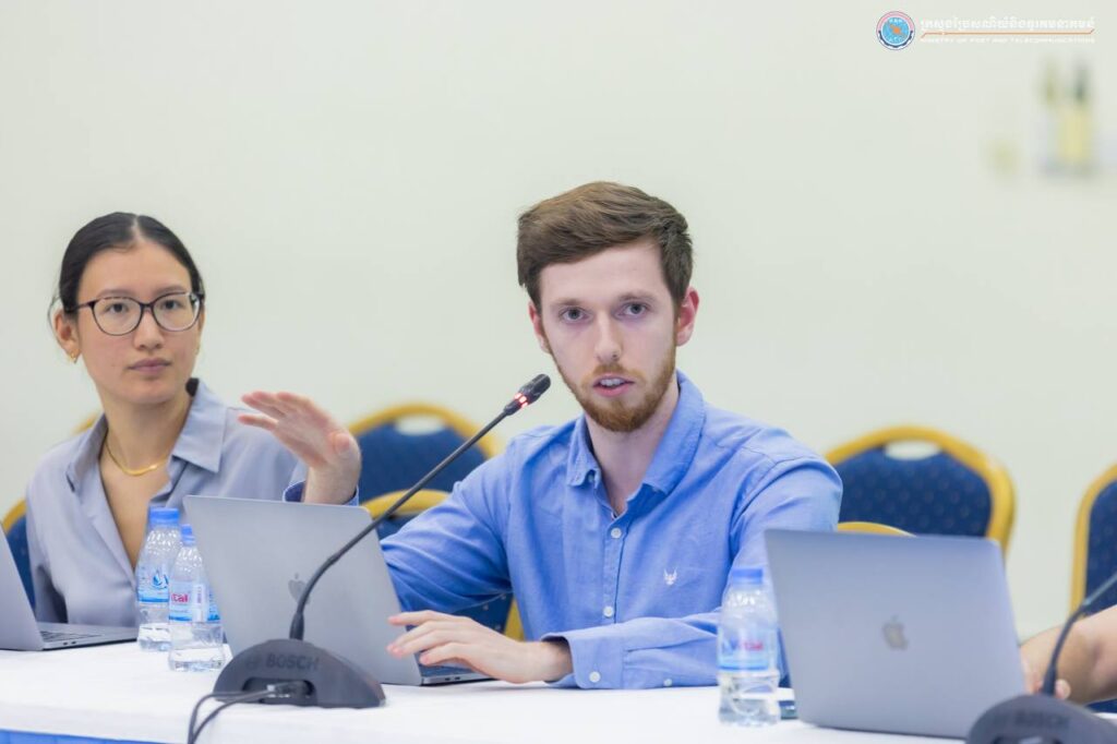 The Ministry of Post and Telecommunications Welcomed the Professors and ...