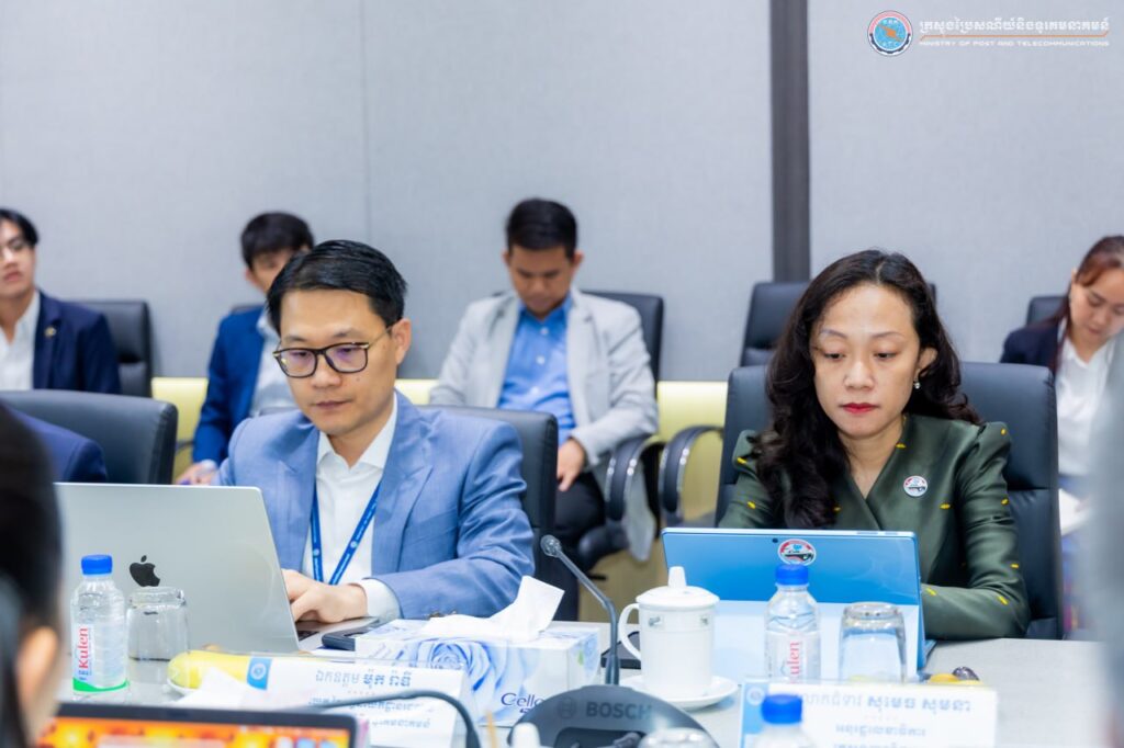 Minister Chea Vandeth and Minister Ing Kantha Phavi Co-Chaired a ...